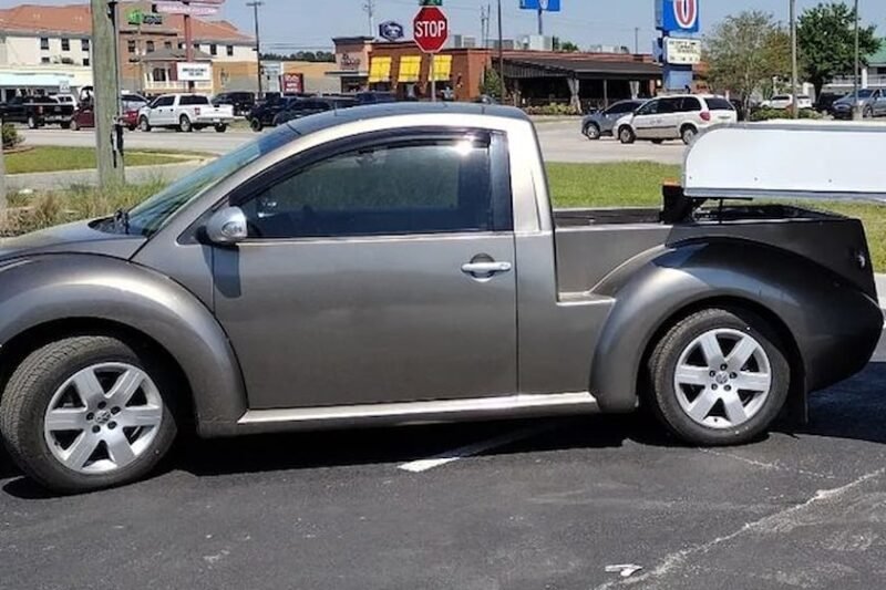 Cute Volkswagen Beetle Ute Sports Clever Fifth-Wheel Trailer - JK Wrangler